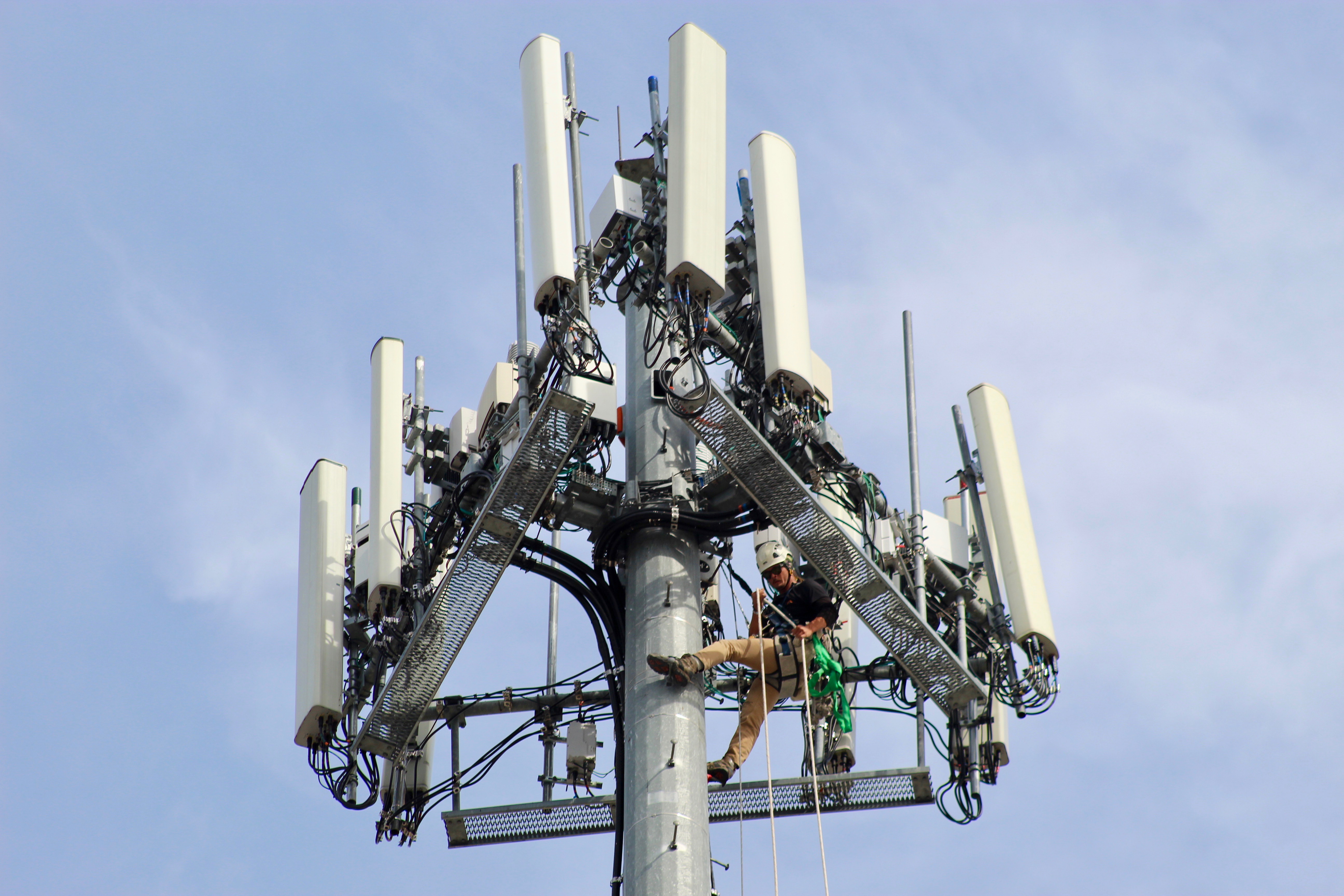 Telecommunications – TL Wallace Construction